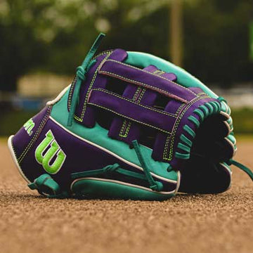 Baseball Fielding Gloves – Home Run Sports
